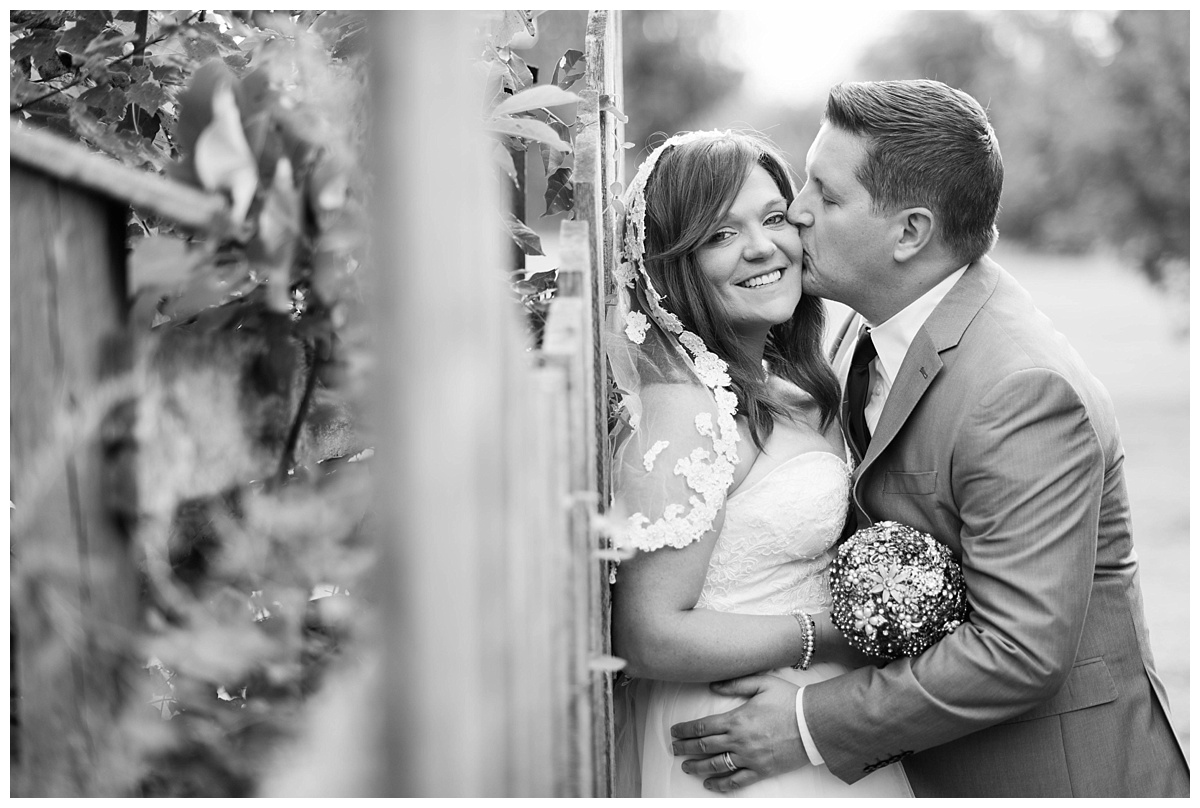 RUSTIC ENGLISH GARDEN GLASGOW FARM WEDDING PHOTOS